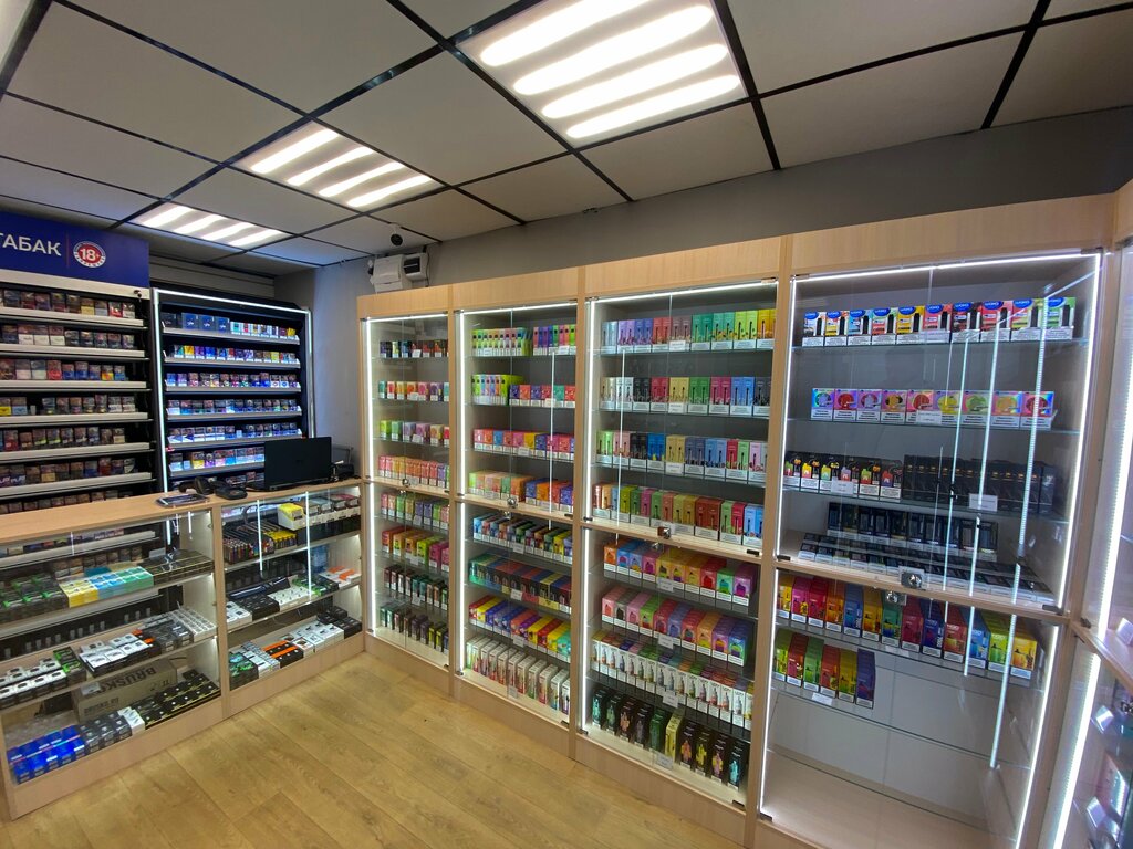 Tütün, sigara mağazaları King tobacco 24, Saint‑Petersburg, foto