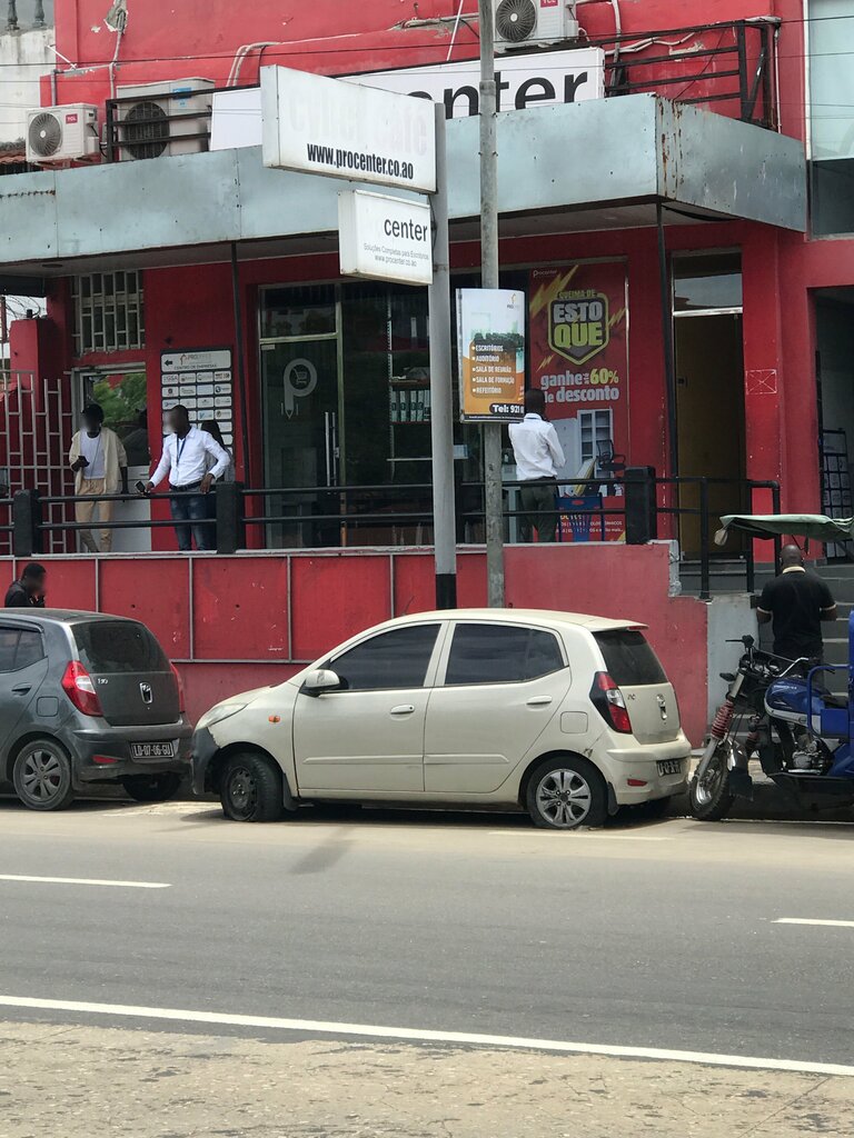 Kahve dükkanları Ciber cafe, Loanda, foto