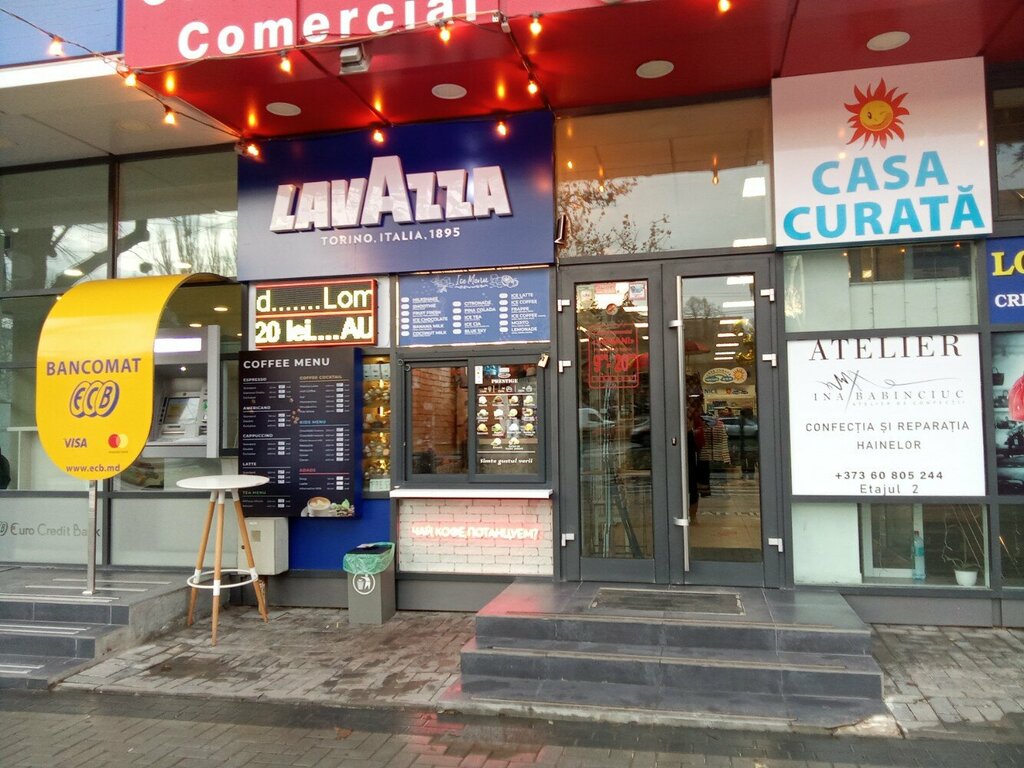 Al götür kahve Lavazza coffee, Kişinev, foto