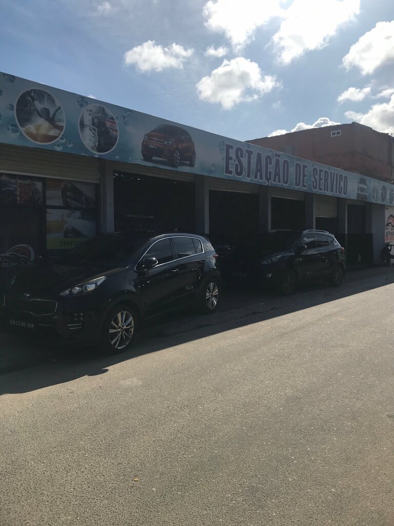 Otomobil servisi Estação de Serviço, Loanda, foto