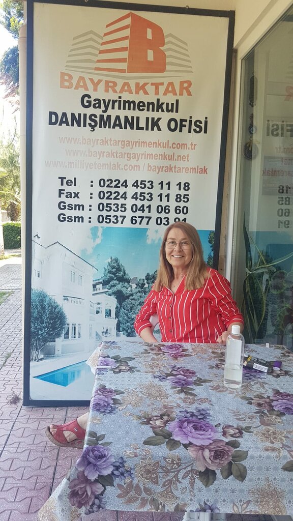 Emlak ofisi Bayraktar Gayrimenkul, Bursa, foto