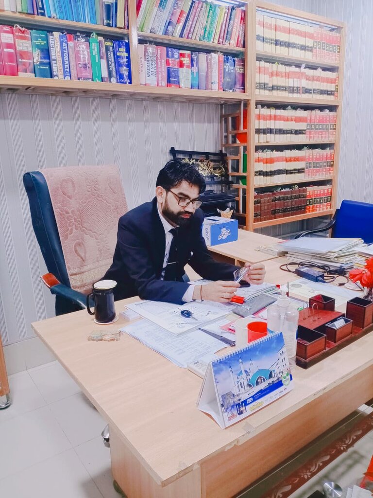 Hukuk büroları Bukhari Law Associate, Sukkur, foto