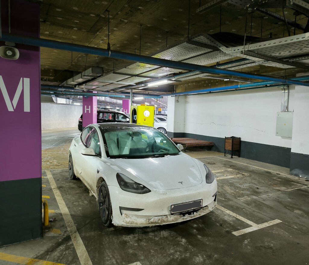 Elektrikli oto şarj istasyonları Punkt E, Moskova, foto