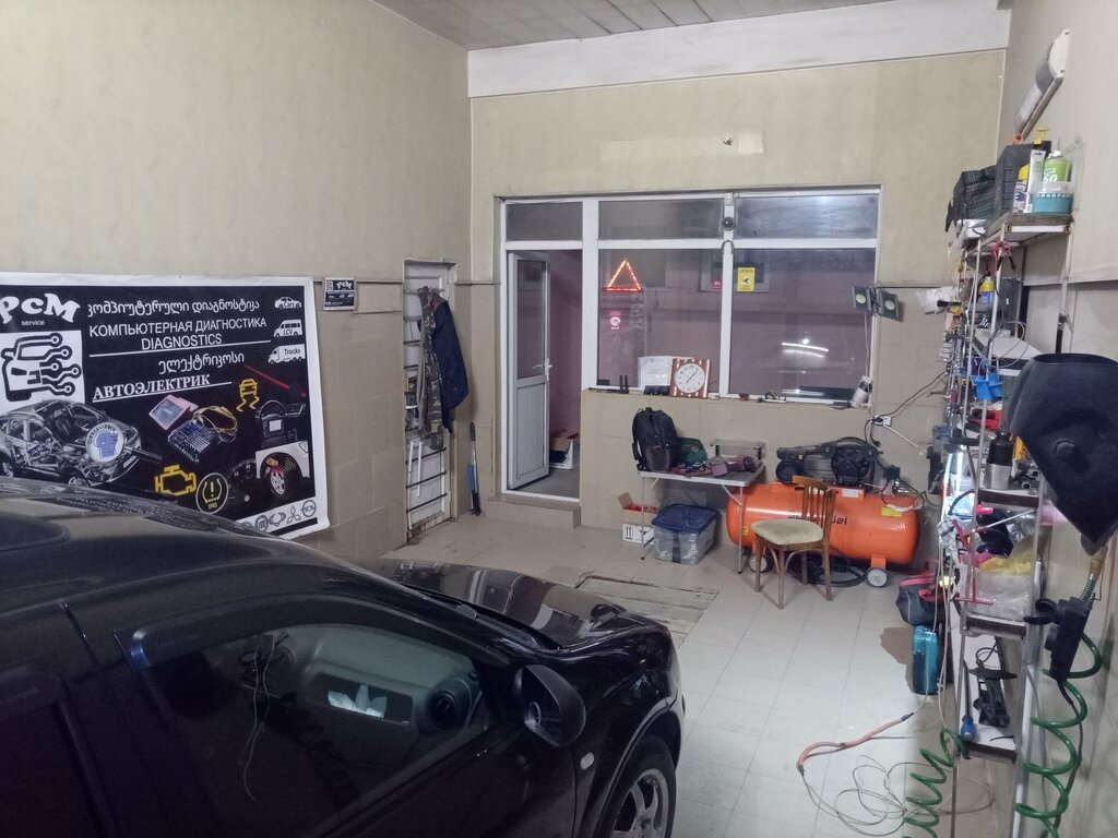Otomobil servisi Pcm servise, Tiflis, foto