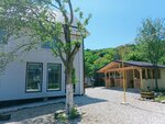 Dzhemaruk (Komsomolskaya ulitsa No:41, posyolok Kamennomostskiy), konuk evi  Adıge Cumhuriyeti'nden