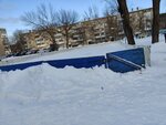 Хоккейная коробка (улица Адмирала Ушакова No:62, Уфа), spor alanı  Ufa'dan