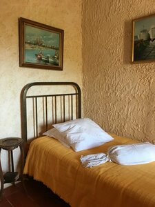 La Mandarine (Provence-Alpes-Côte d'Azur, Var, Arrondissement de Draguignan, Fréjus, Avenue Jean François Millet, 386), otel