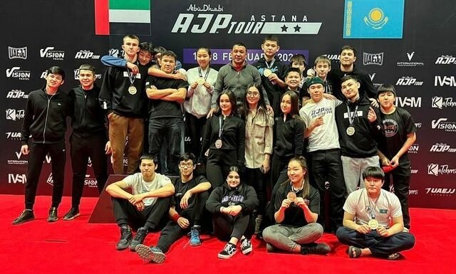 Spor kulüpleri Qazaqstan Top Team, Astana, foto