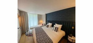 Hôtel & SPA – Thalazur Saint Jean de Luz (Nouvelle-Aquitaine, Pyrénées-Atlantiques, Arrondissement de Bayonne, Saint-Jean-de-Luz, Place Maurice Ravel), otel