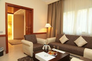 Sierra Sharm El Sheikh (South Sinai Governorate, Sharm El Sheikh, SOHO square, PO Box 169), otel  Şarm El‑Şeyh'ten