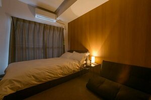 Hostel 758 Nagoya2K (Aichi Prefecture, Nagoya, Sakura-dori Line, Nagoya metro station), otel  Nagoya'dan