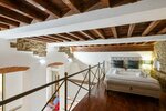 Palazzo Pitti Apartment with Terrace (Via Toscanella No:10, Florence), kısa süreli konaklama  Floransa'dan