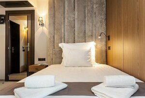 Abrazo Sofia Hotel by HMG (Sofia, Hristo Botev Boulevard), otel  Sofya'dan