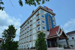 Favanhmai Hotel (Xiengkhuang Province, Pek District, Town of Phonsavan), otel  Phonsavan'dan