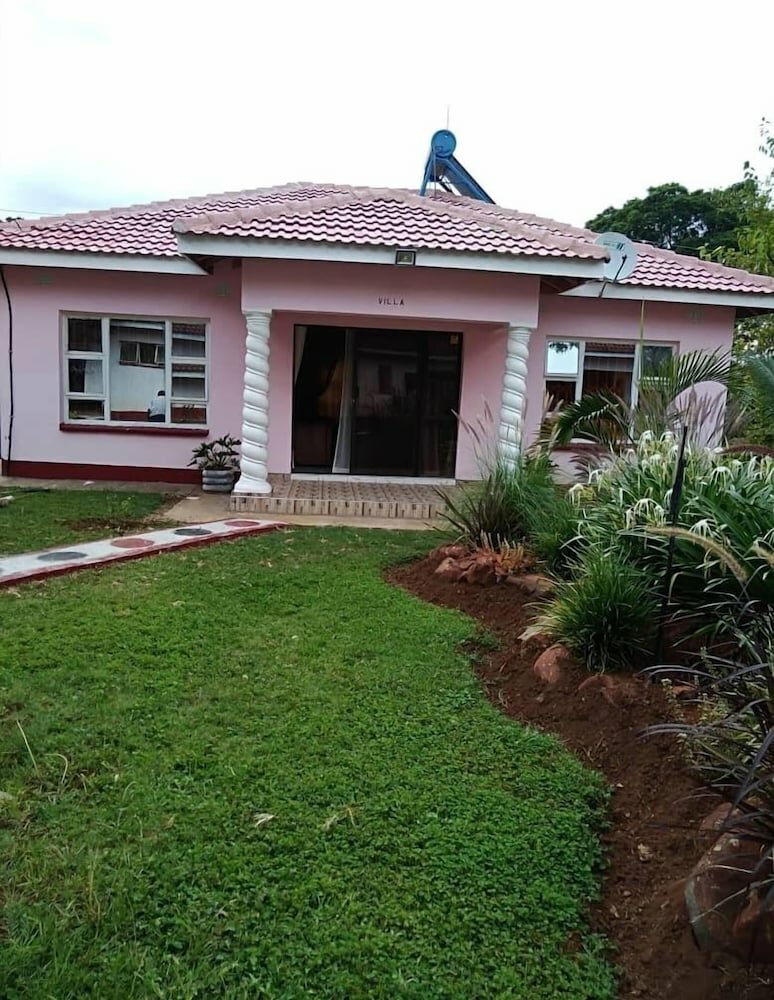 Otel Crown Inn Guest House, Harare, foto