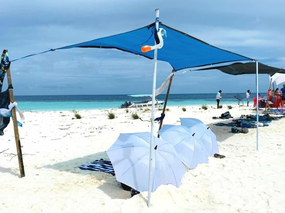 Otel By The Shade, Dünya, foto