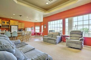 Family-friendly Home Near Zion National Park! (Utah, Washington County, La Verkin), otel  Hurricane'den