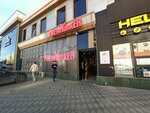 New Yorker (Bakı, Nizami district, 8-ci kilometr qəsəbəsi, Gara Garayev Avenue, 61A), giyim mağazası  Bakü'den