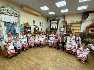 Балабановский городской дом культуры (Yuzhnaya ulitsa No:2Б), müzeler ve sanat galerileri  Balabanovo'dan