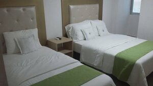 Hotel P&c (Atlantico, Municipio de Barranquilla, Alto Prado, Calle 84, 52-35), otel  Barranquilla'dan