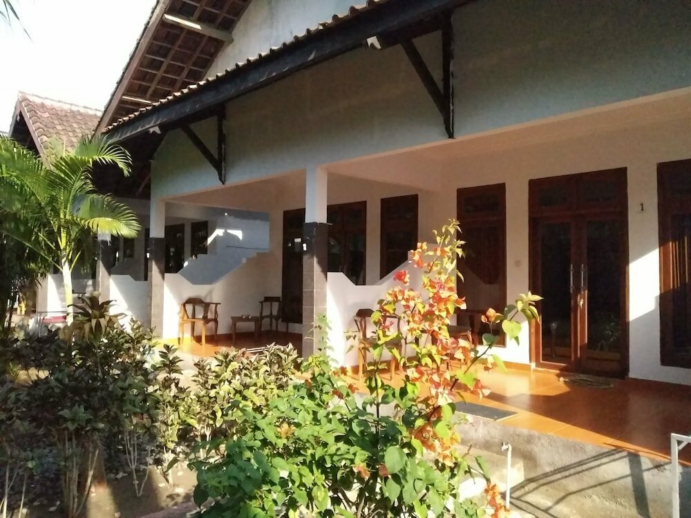 Otel Gili Welldone Guesthouse, , foto