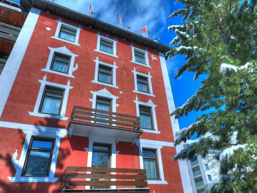 Otel ArthausHOTEL, Graubunden, foto
