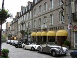 Balzac Hôtel (Bretagne, Ille-et-Vilaine, Arrondissement de Fougères-Vitré, Romagné, Rue Nationale, 15), otel  Fougères'den