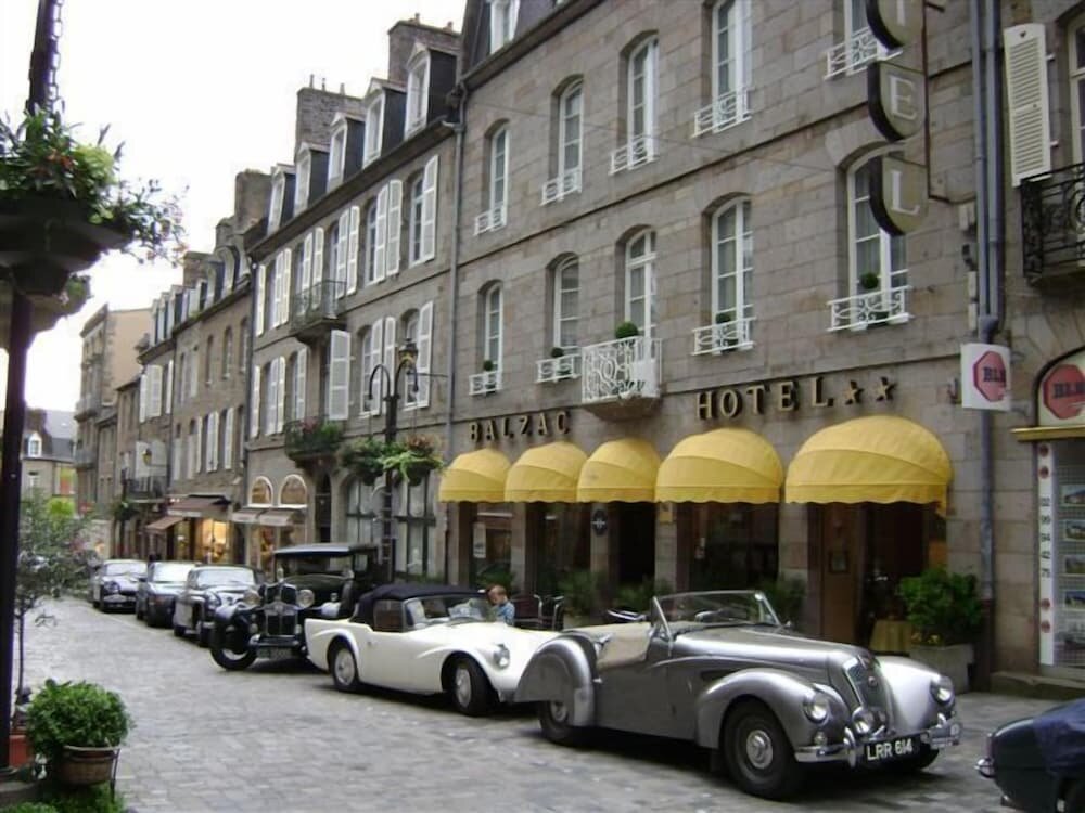 Otel Balzac Hôtel, Fougères, foto