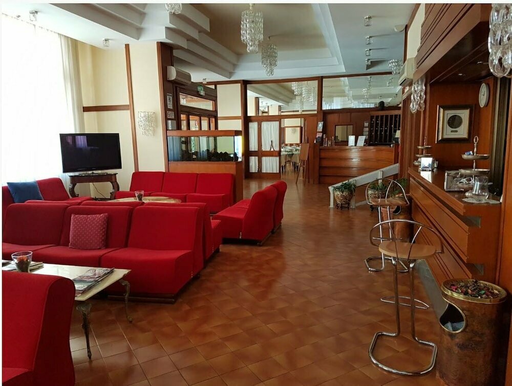 Otel Hotel Bonifacio, Fiuggi, foto