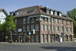 Hotel zum Deutschen Eck (North Rhine-Westphalia, Rhein-Kreis Neuss, Meerbusch, Düsseldorfer Straße, 87), otel  Meerbusch'tsan