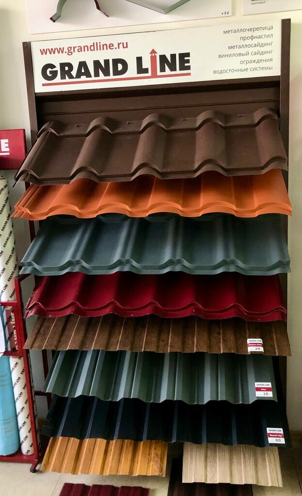 Çatı ve çatı materyalleri WIMHouse, Tixvin, foto