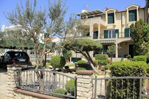Zdenka - 10 m From the Beach - A3 (Šibenik-Knin County, Vodice, Vodice), otel