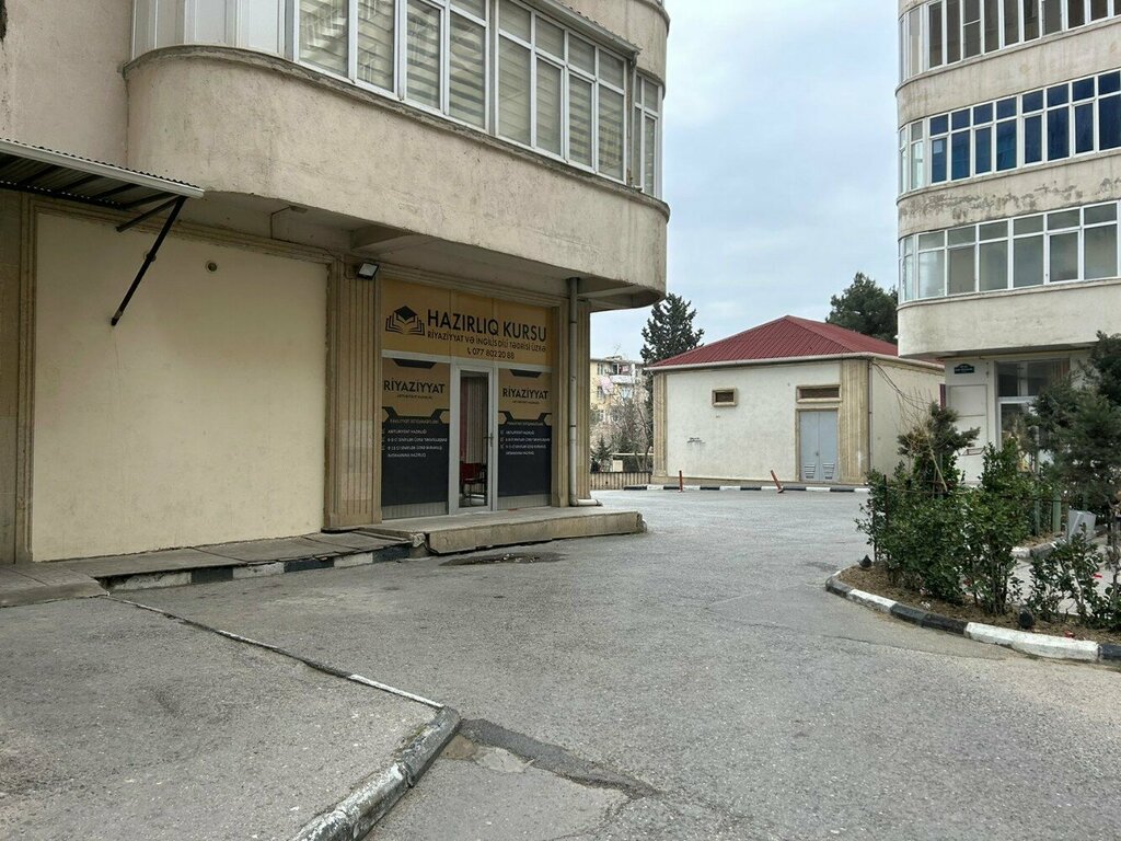 Eğitim merkezleri Hazırlıq Kursları, Bakü, foto