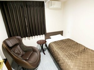 Guesthouse La Cava (Kanagawa Prefecture, Yokohama, Naka Ward), otel  Yokohama'dan