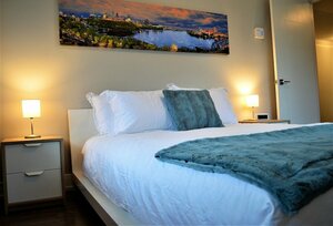 Simply Luxury Stays (Ottawa, Queen Mary Street), otel  Ottawa'dan