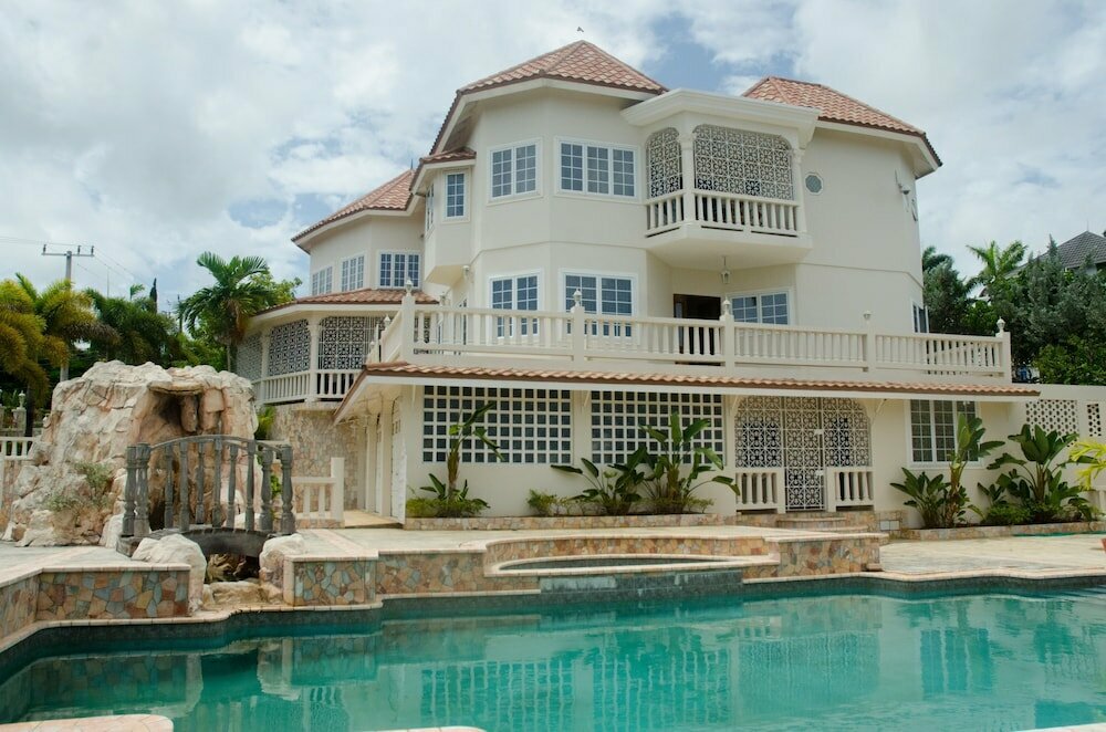 Otel Bertrann Bed & Breakfast, Montego Bay, foto
