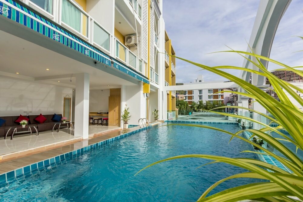 Otel Triple Three Patong, Phuket Eyaleti, foto