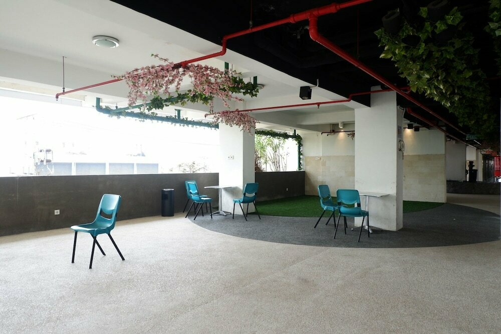 Otel Spacious Studio Apartment at Pavilion Permata, Surabaya, foto