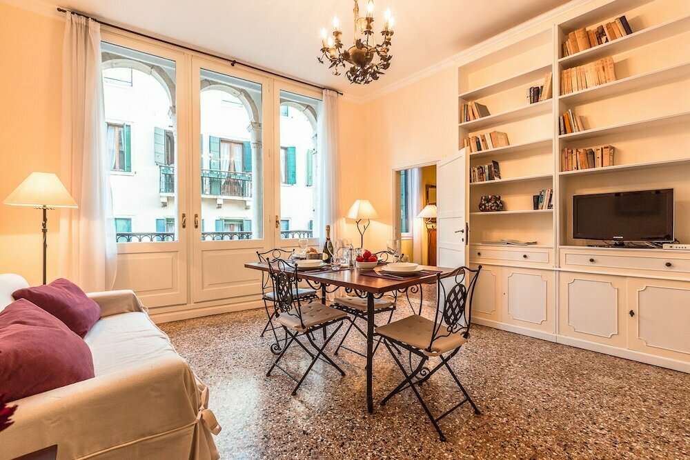 Kısa süreli konaklama Ca Grassi 2 Charming Balcony, Venedik, foto