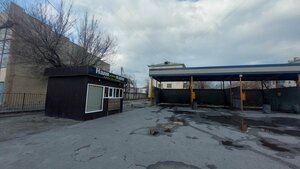 Nali Vali (Jambyl oblysy, Taraz, Qanış Sätbaev street), bira dükkanı  Taraz'dan
