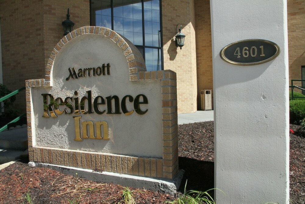 Otel Residence Inn by Marriott Kansas City Country Club Plaza, Kansas City, foto