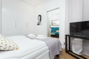 City of the Kings-Bacalar Apartment (Lesser Poland Voivodeship, Kraków, ulica Rakowicka, 22J), otel  Krakow'dan