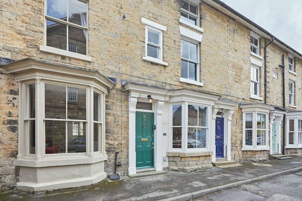 Otel Host Stay Sixpence Cottage, , foto