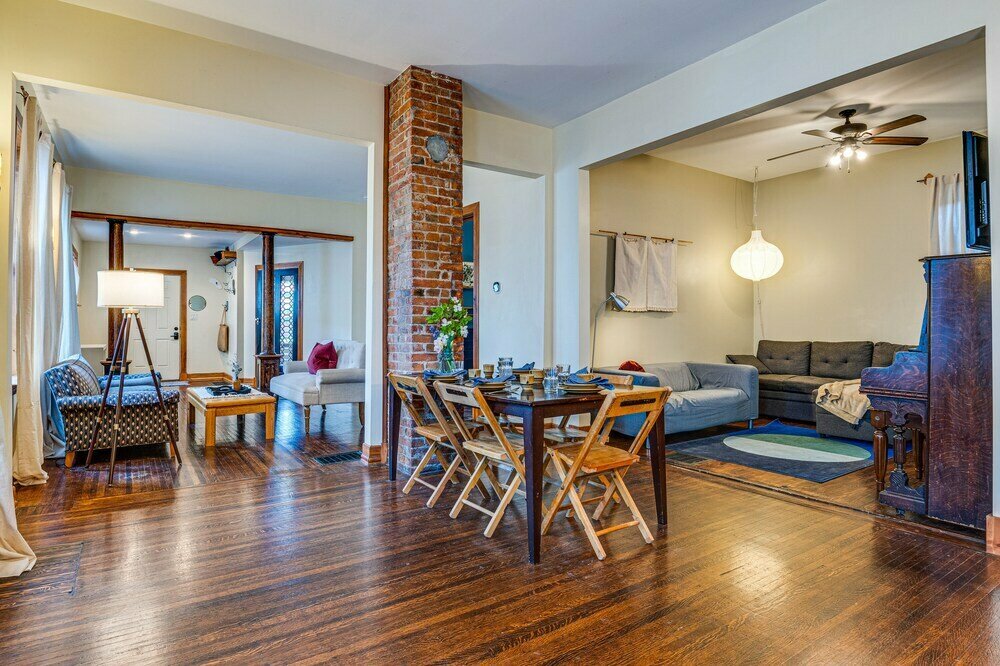 Otel Cozy Indianapolis Vacation Rental w Micro Farm!, Indianapolis, foto