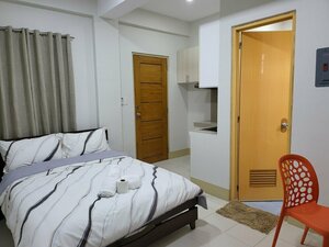 Rooms R Us - Purisima (Manila - Calamba, Pasay Road Railway Station), otel  Dünya'dan