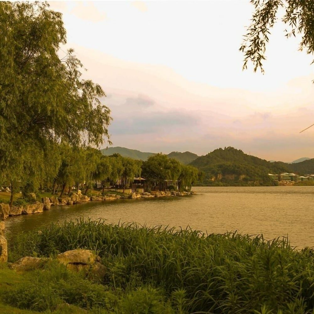 Otel Seclusion Scenery of Shangshui International Rv Resort, Ningbo, foto