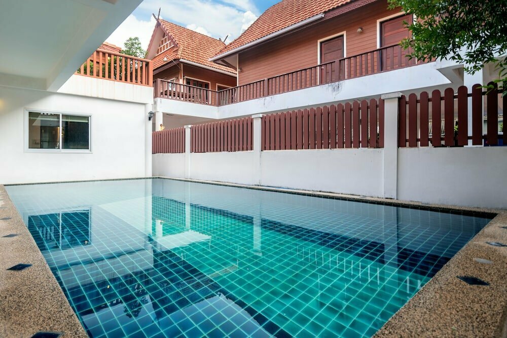 Otel OYO 325 Naiyang Cottage, Phuket Eyaleti, foto