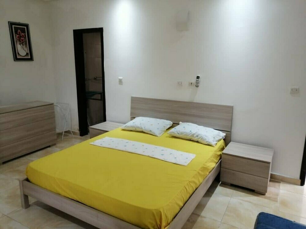 Otel Yamoussoukro N'zassa, Yamoussoukro, foto