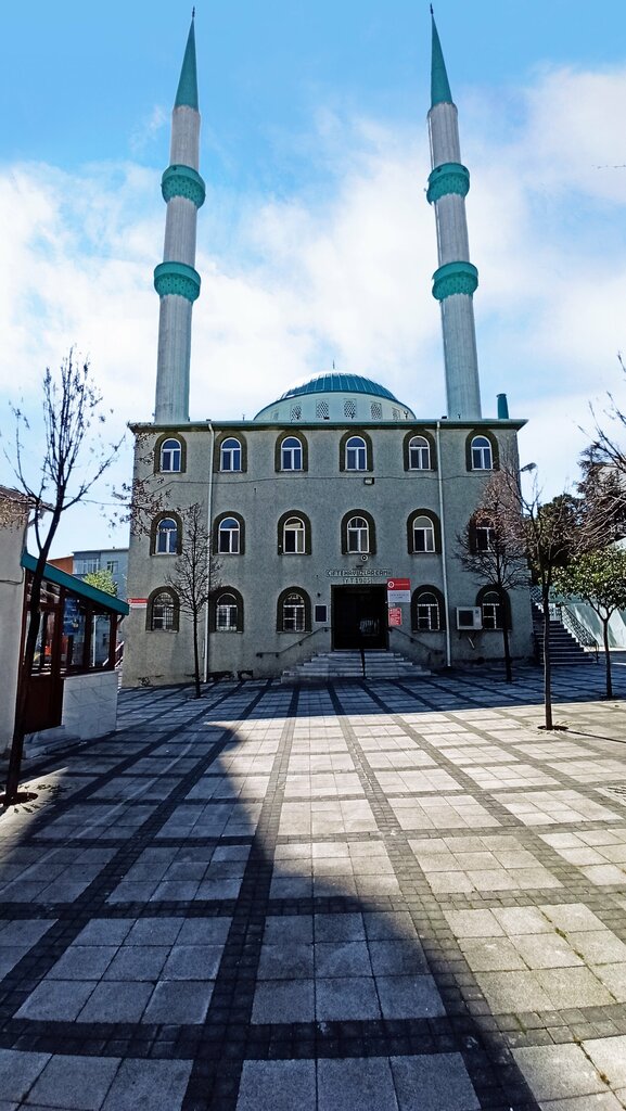 Cami Üçevler Camii, İstanbul, foto