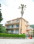 Sea star Danica (ulica Kalimanjska No:20), daireler  Tivat'tan